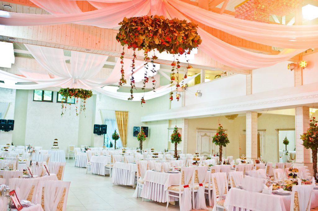 Practical Tips to Ensure You Get the Banquet Hall Setup You Paid For ...